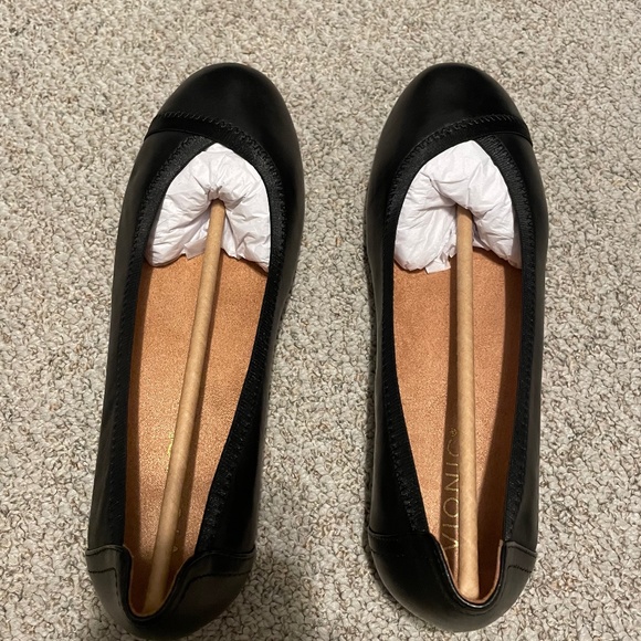 Vionic | Shoes | Vionic Spark Caroll Womens Ballet Flat Black | Poshmark
